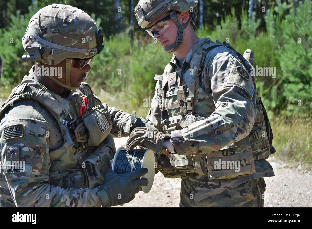 A U.S. Soldier, assigned to the Regimental Engineer Squadron, 2d ...