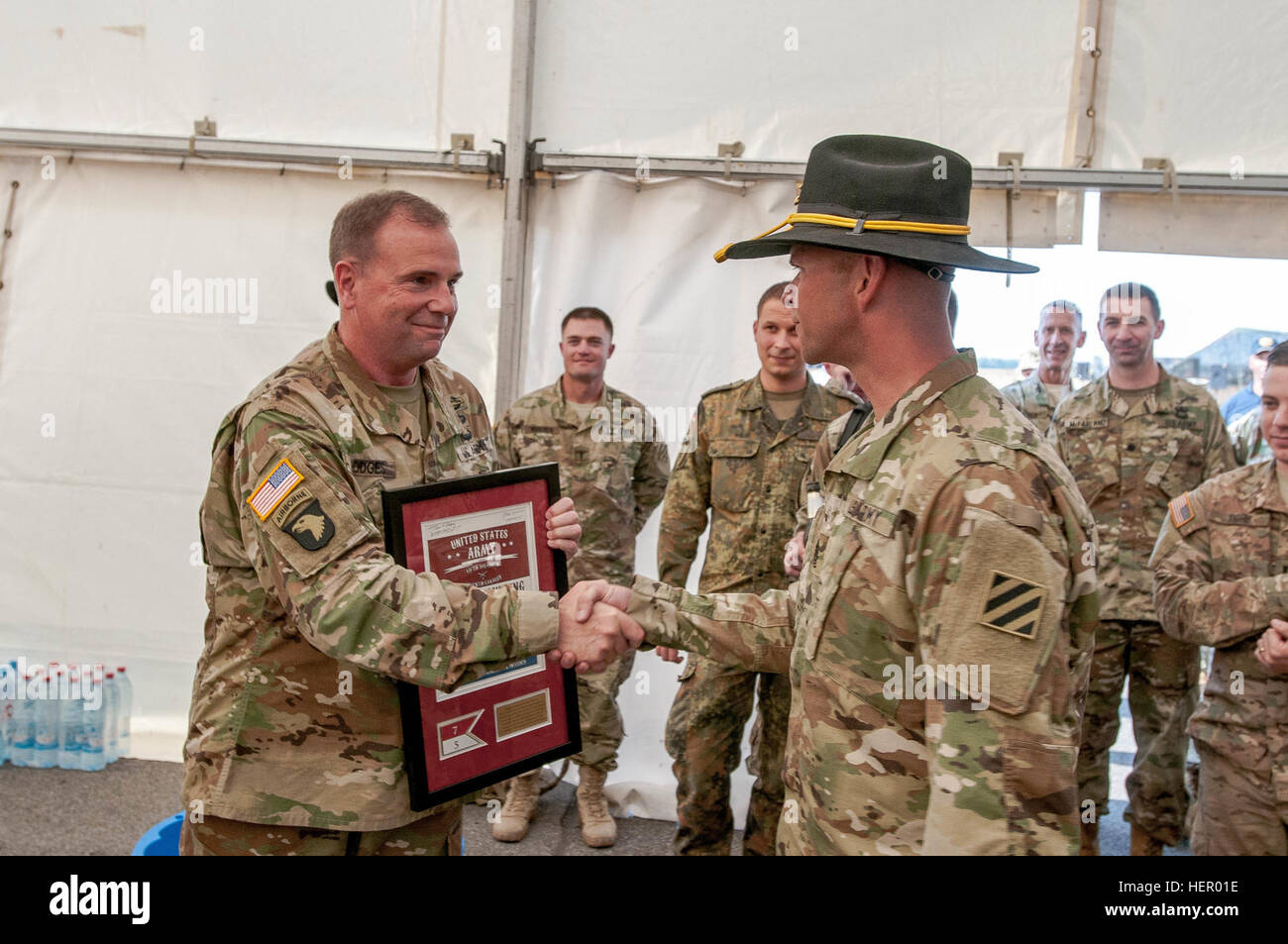 U.S. Army leaders mark the completion of a six-month deployment in ...