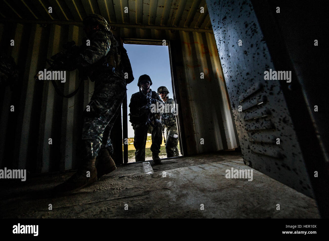 Military communication method hi-res stock photography and images - Alamy