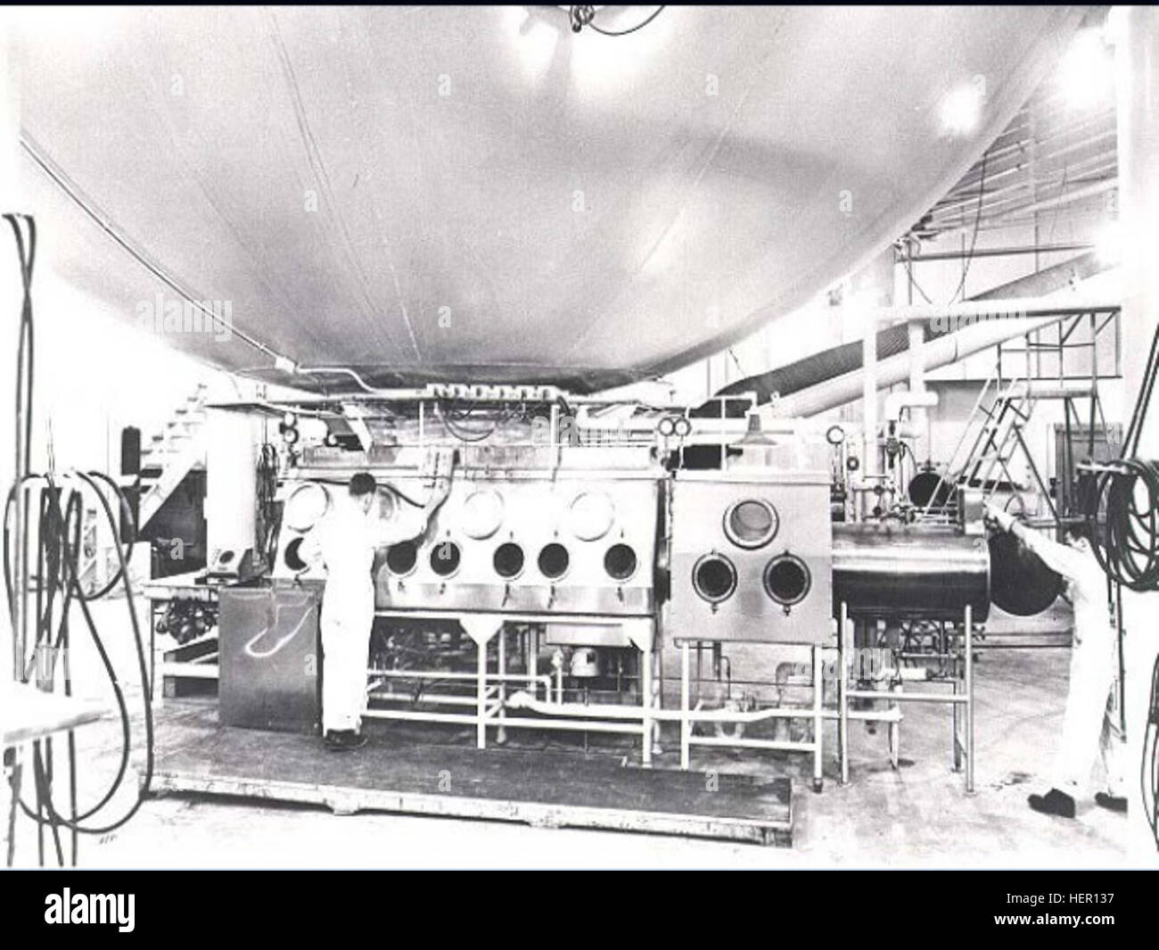 Fort detrick sphere hi-res stock photography and images - Alamy