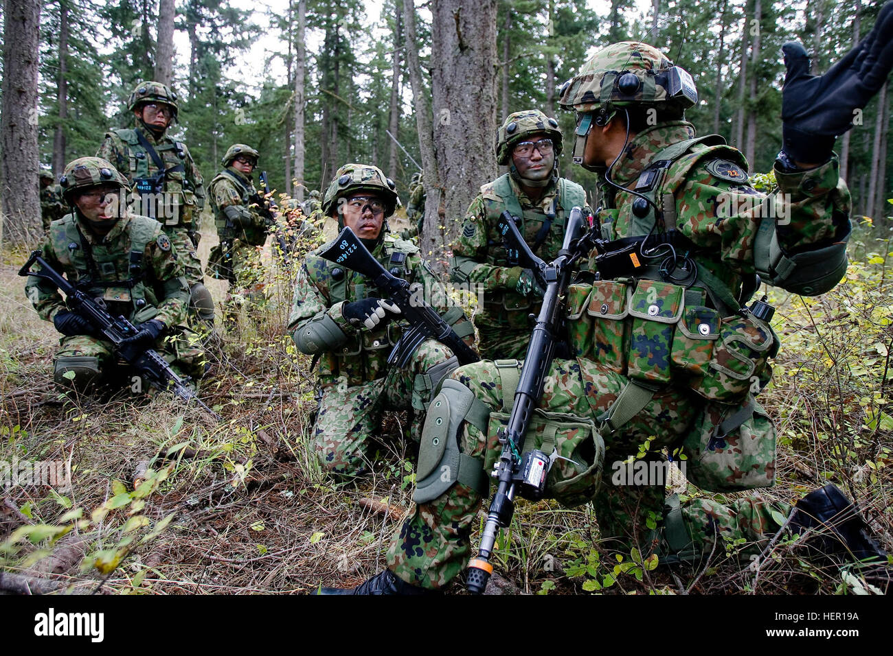 PHIL SUSSMAN Japanese soldiers from the 22nd Infantry Regiment of the ...