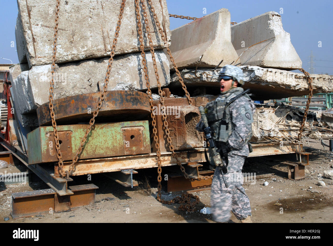 U.S. Army Sgt. Wes Carter from 2nd Battalion, 11th Field Artillery, 2nd ...