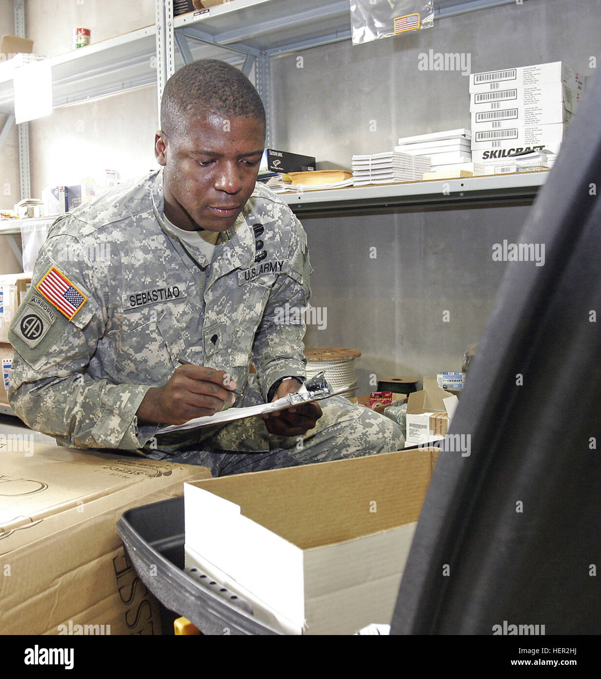 Army inventory tracking hi-res stock photography and images - Alamy