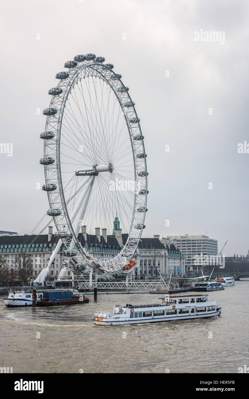 London Eye (Millennium ferris wheel Stock Photo - Alamy