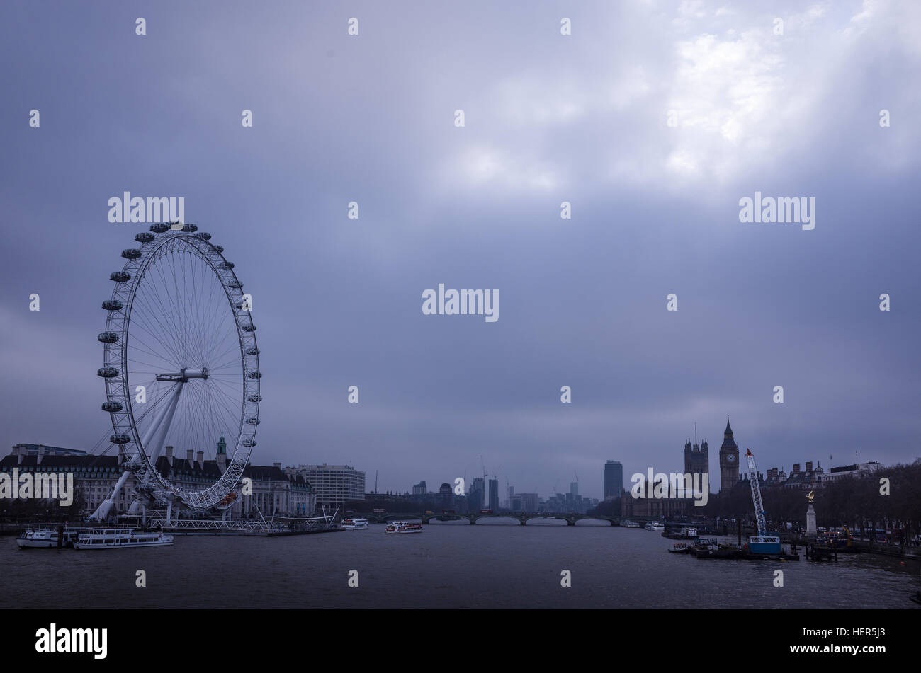 London eye millennium ferris hi-res stock photography and images - Alamy