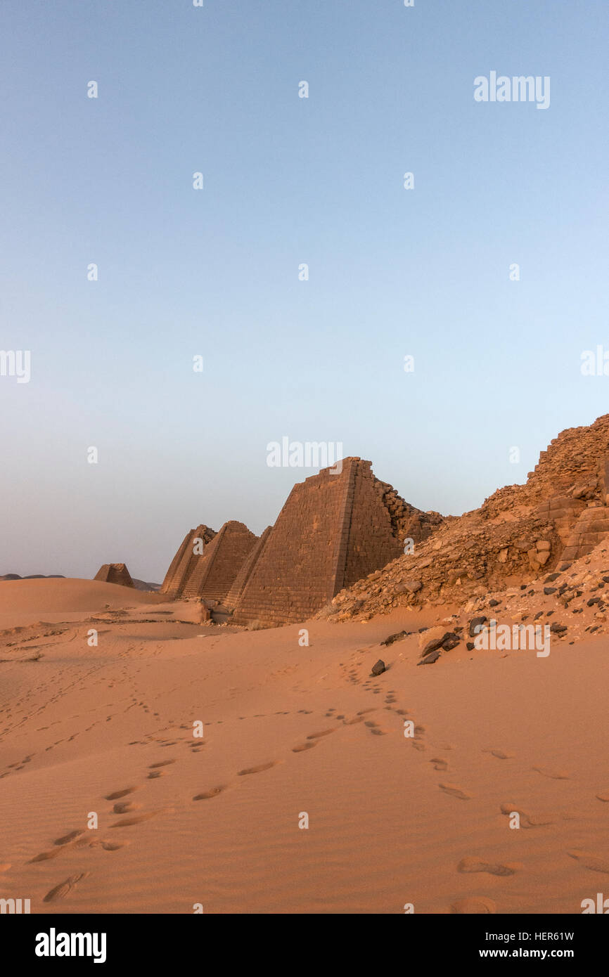 Kushite hi-res stock photography and images - Alamy