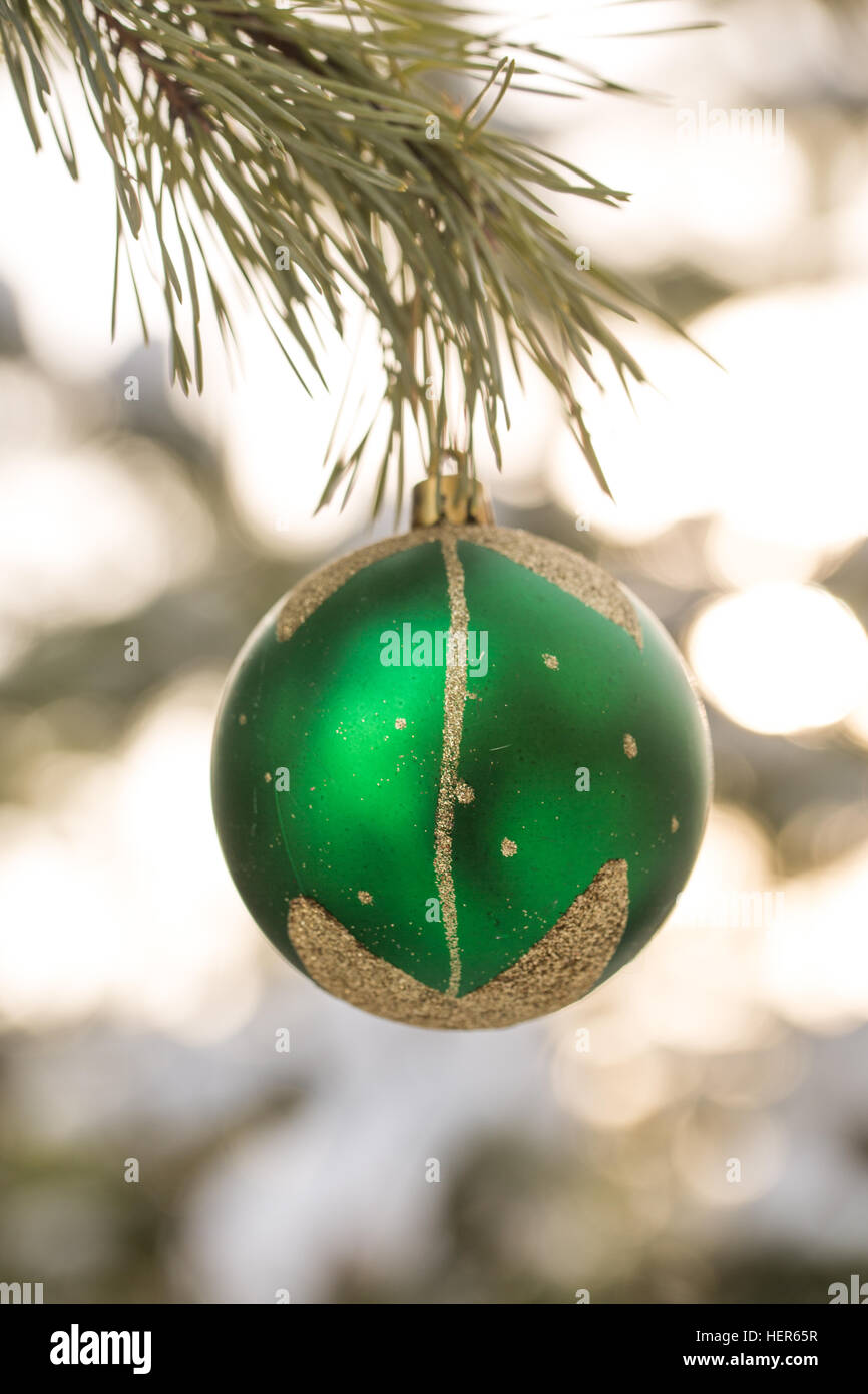 Shiny green ball hi-res stock photography and images - Alamy