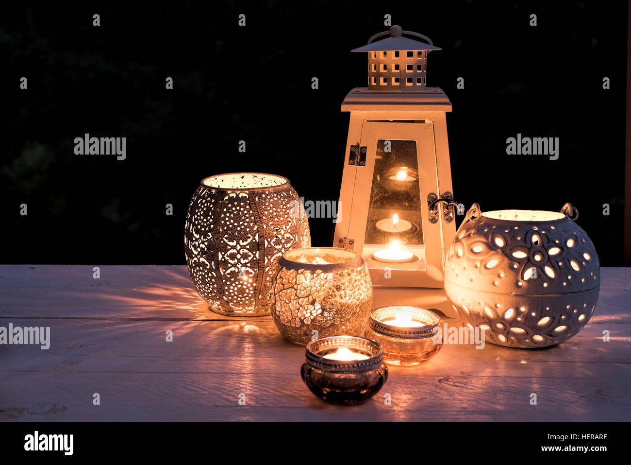 Different lanterns hi-res stock photography and images - Alamy