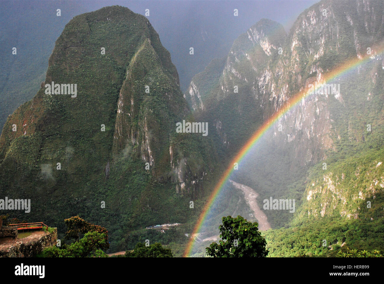 Rainbow machu picchu inca hi-res stock photography and images - Alamy