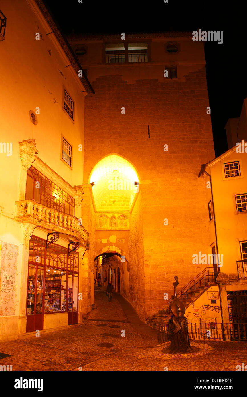 Torre de almedina hi-res stock photography and images - Alamy