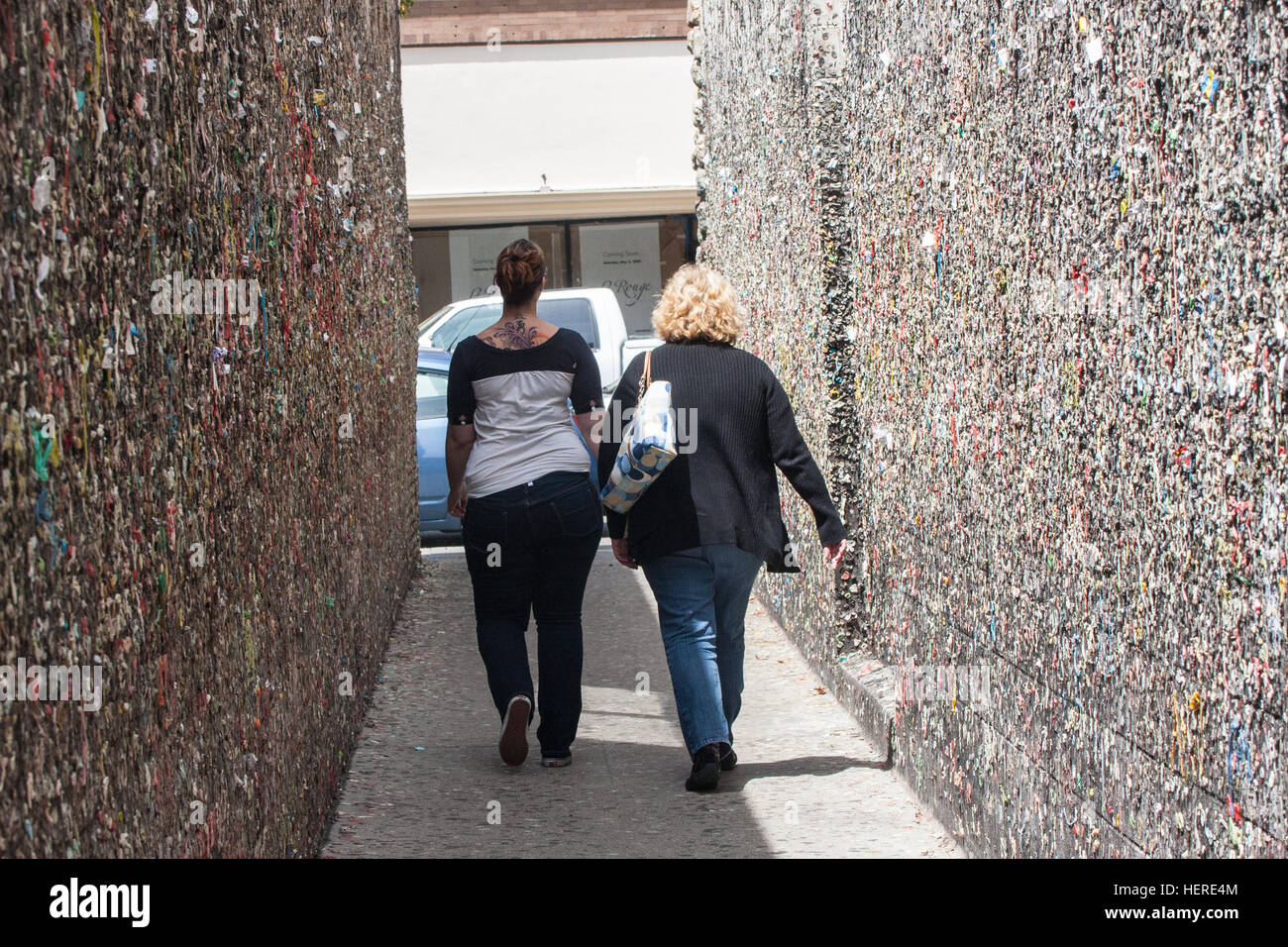 Bubblegum alley in slo hi-res stock photography and images - Alamy