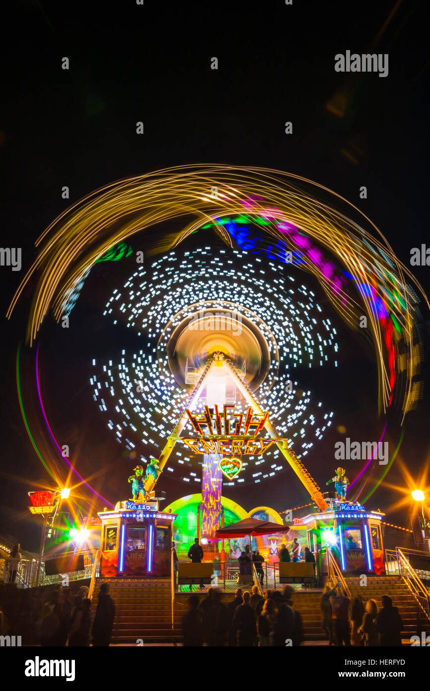 High Energy, carnival ride in motion, night scene, Oktoberfest, Munich ...