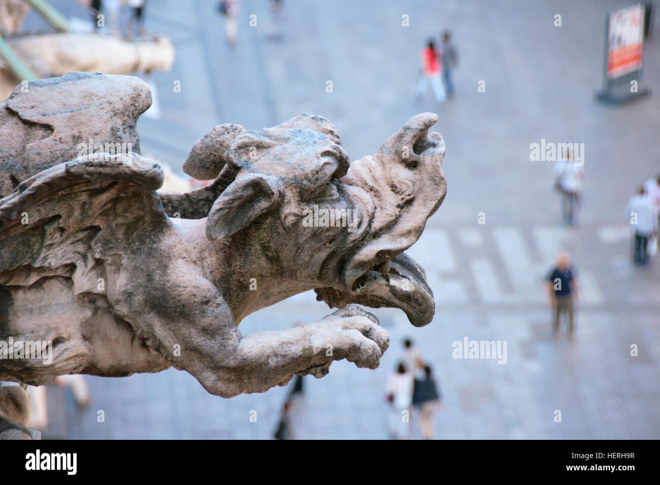 An animal sculpture at the cathedral in Milan, Italy Stock Photo - Alamy