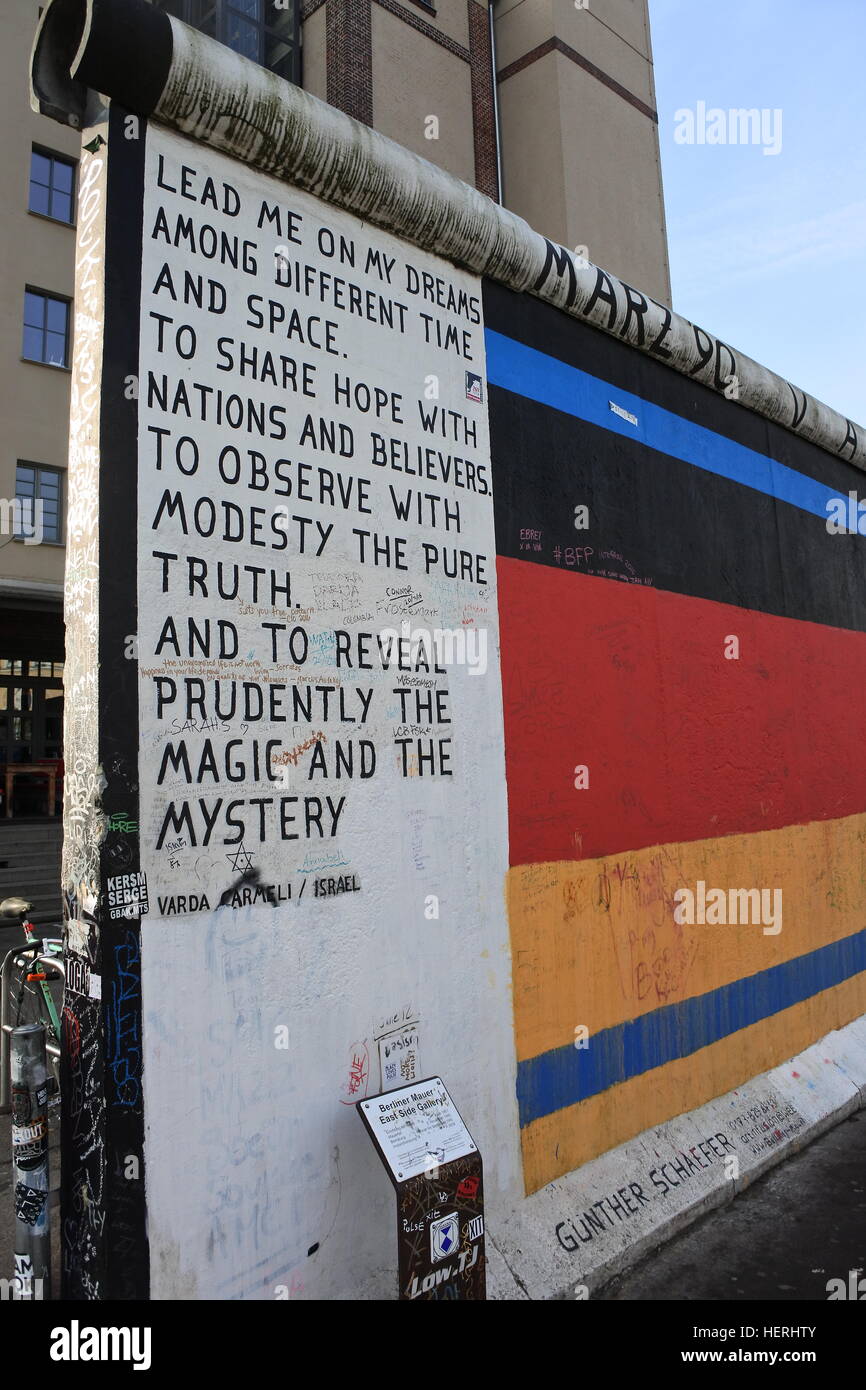 art writing on berlin wall germany east side gallery Stock Photo - Alamy