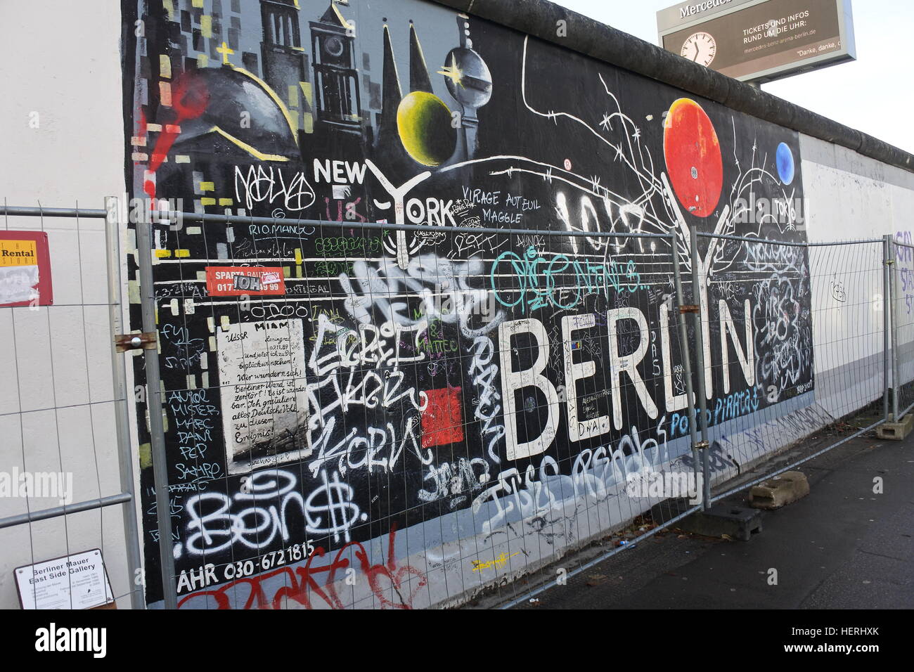 art writing on berlin wall germany east side gallery Stock Photo - Alamy