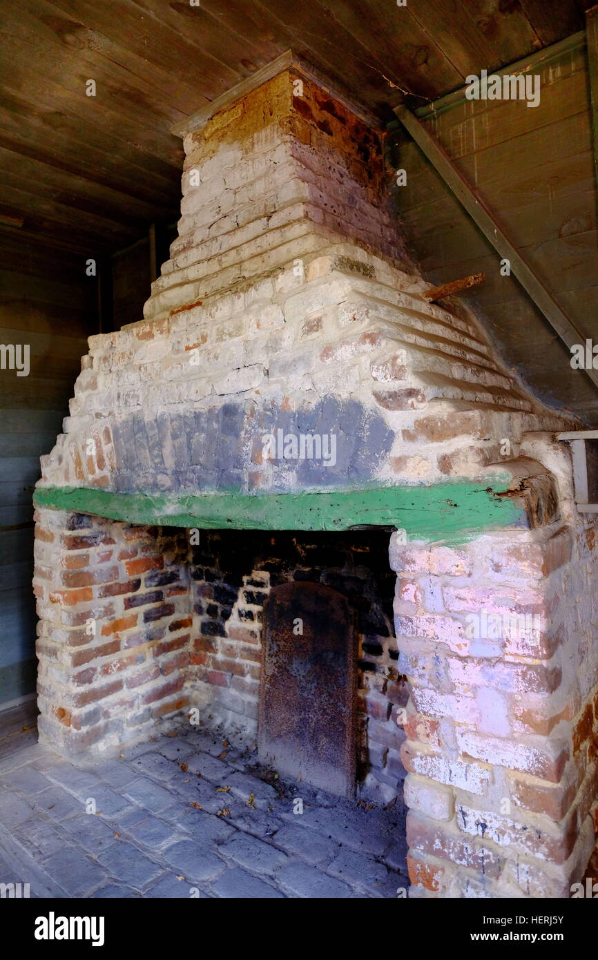 Large chimney hi-res stock photography and images - Alamy