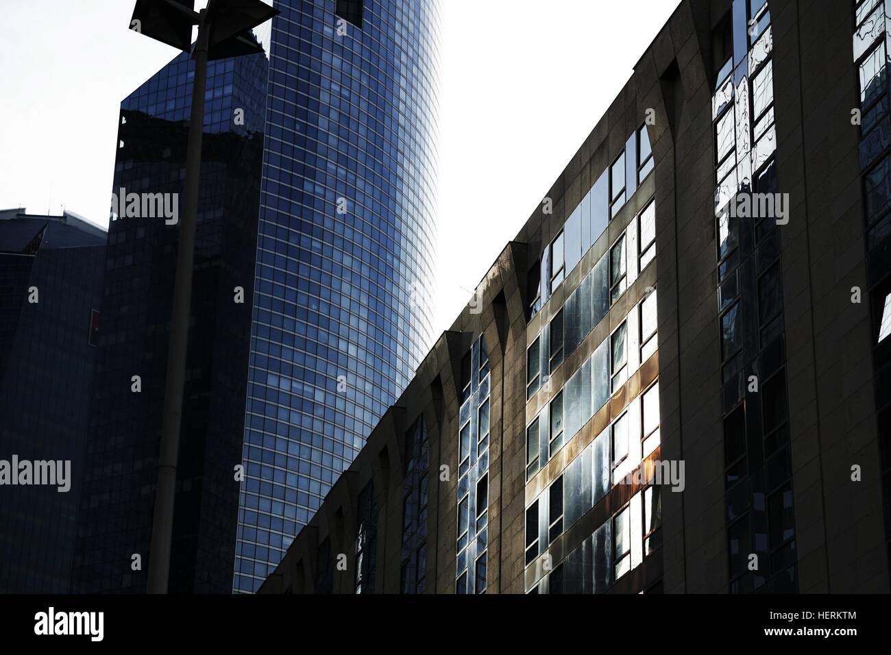 Sunlight on building Stock Photo - Alamy