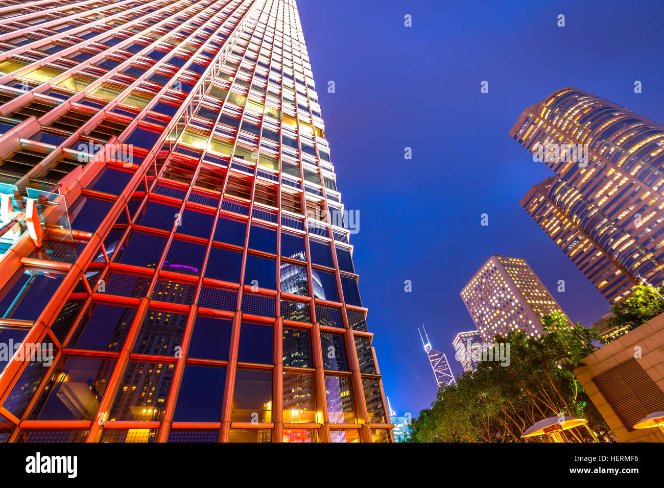 Finance center hi-res stock photography and images - Alamy