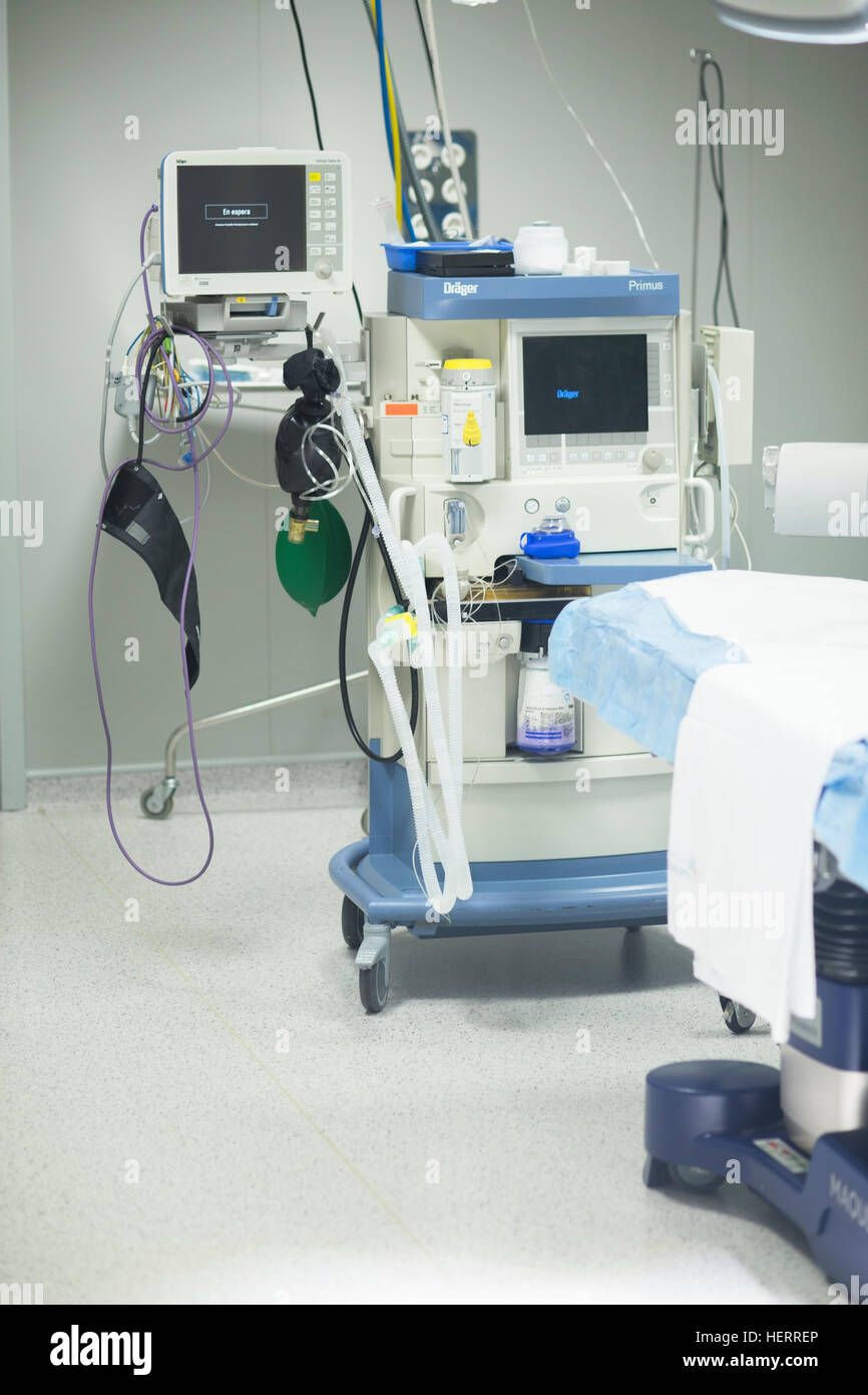 Hospital surgery bed in operating theater emergency room prepared for ...
