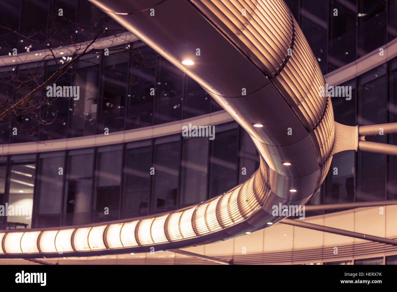 Office building architecture hi-res stock photography and images - Alamy