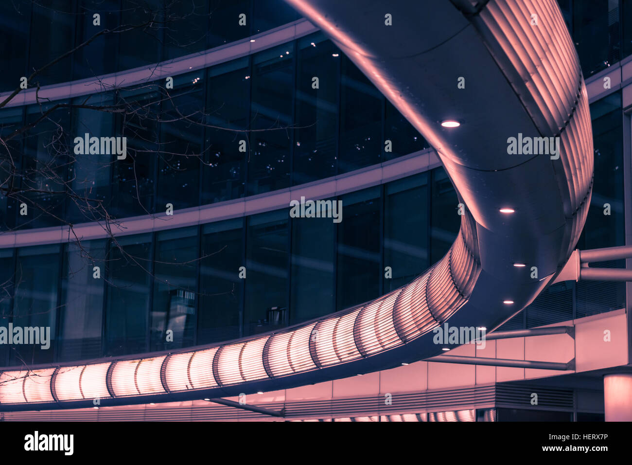 Office building architecture hi-res stock photography and images - Alamy