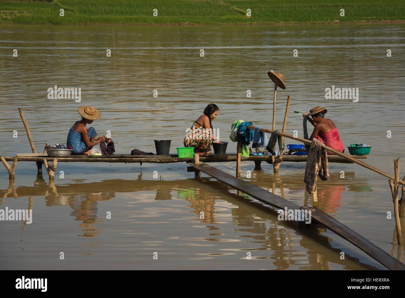 Principle of river flow hi-res stock photography and images - Alamy