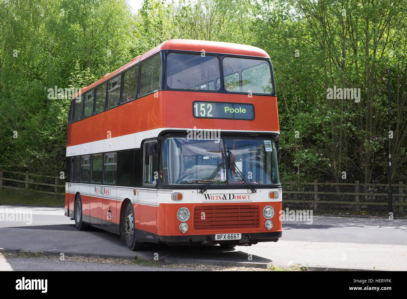 Vintage Wilts & Dorset bus, Salisbury Stock Photo - Alamy