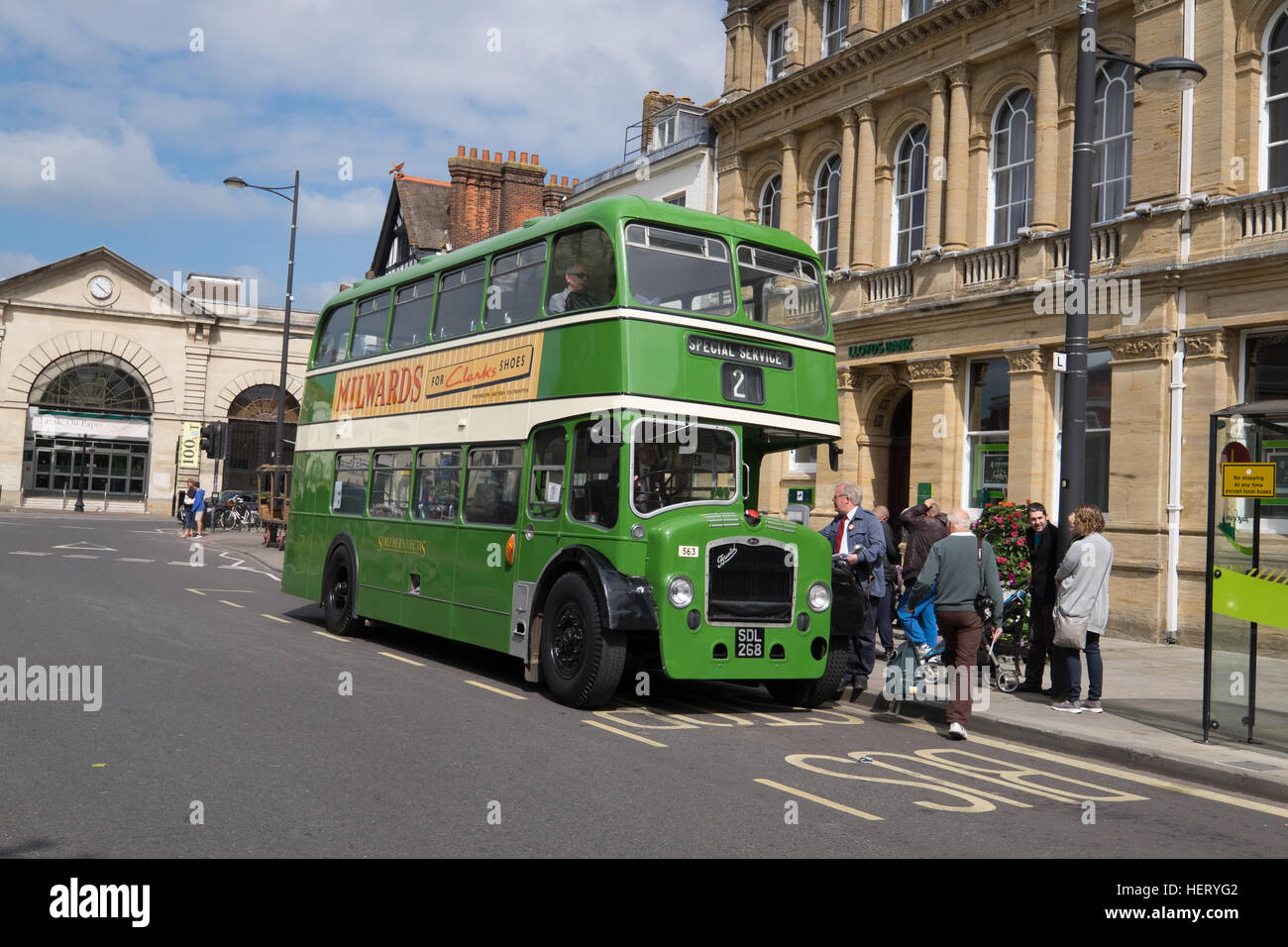 Vintage Hants & Dorset bus, Salisbury Stock Photo - Alamy