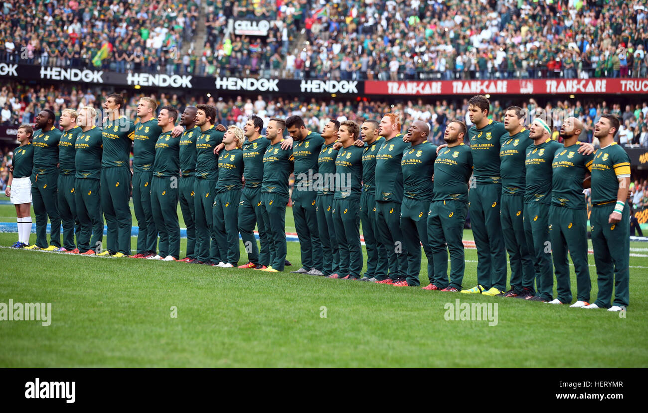 DURBAN, SOUTH AFRICA - OCTOBER 08: South African players line up during ...