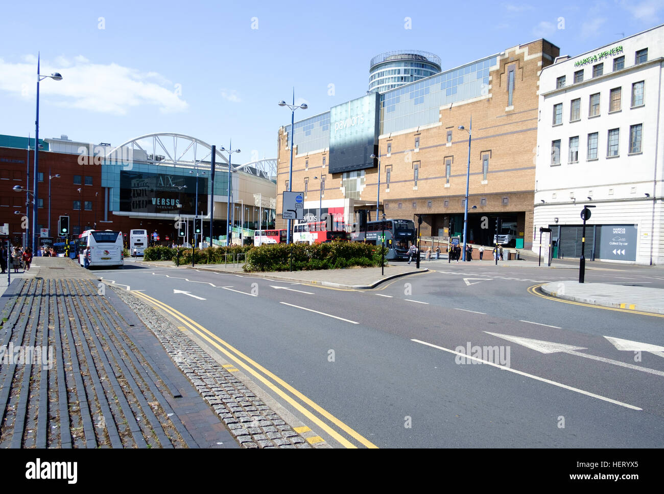 Traffic on Birmingham's Moor Street Queensway Stock Photo - Alamy