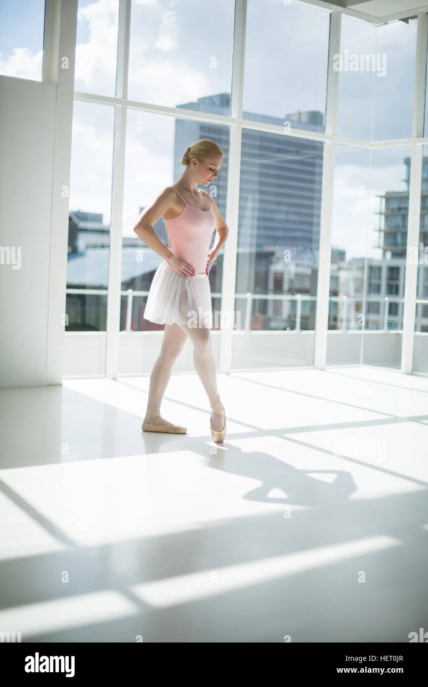 Ballerina practicing a ballet dance in ballet studio Stock Photo - Alamy