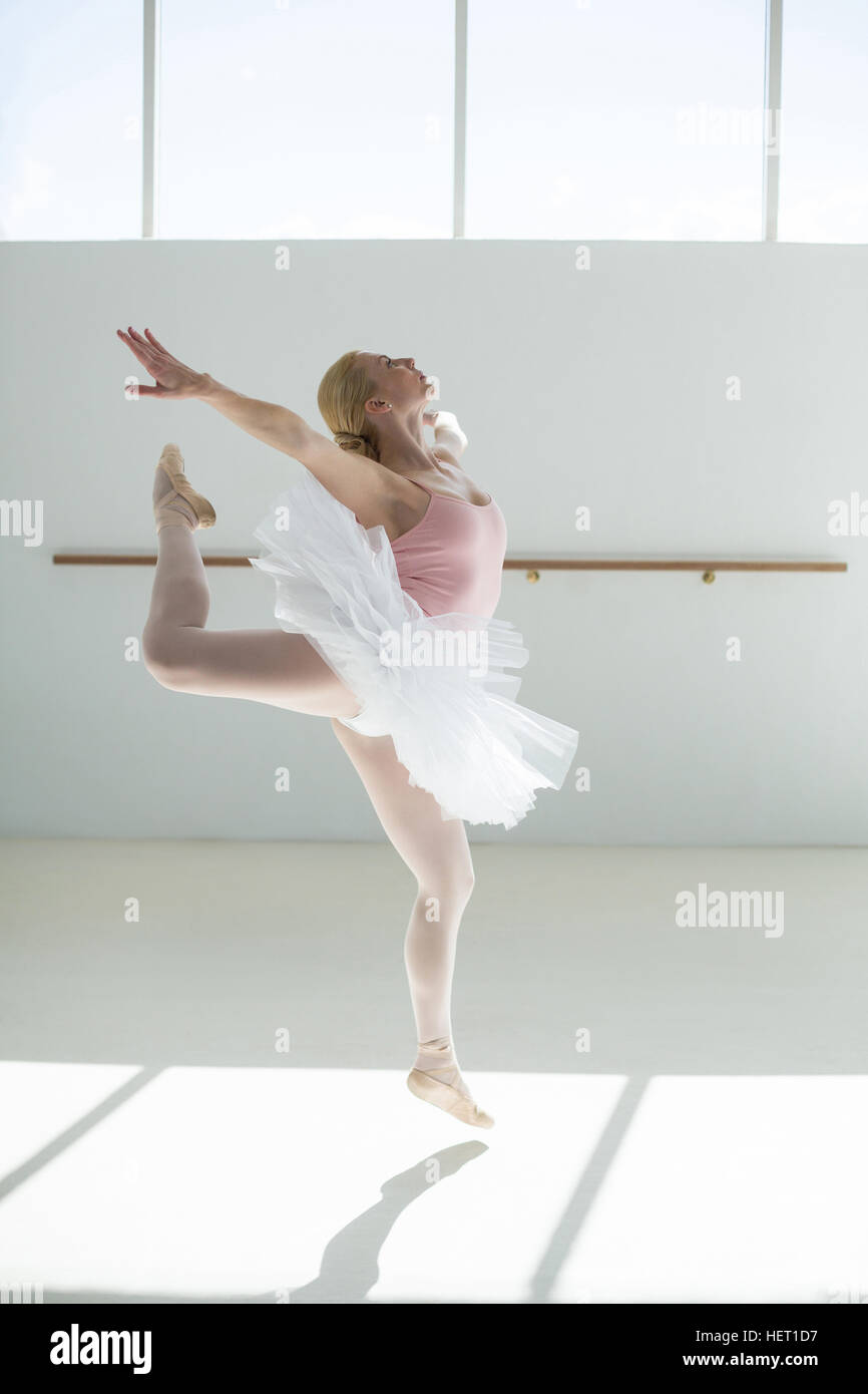Ballerina practicing a ballet dance in ballet studio Stock Photo - Alamy