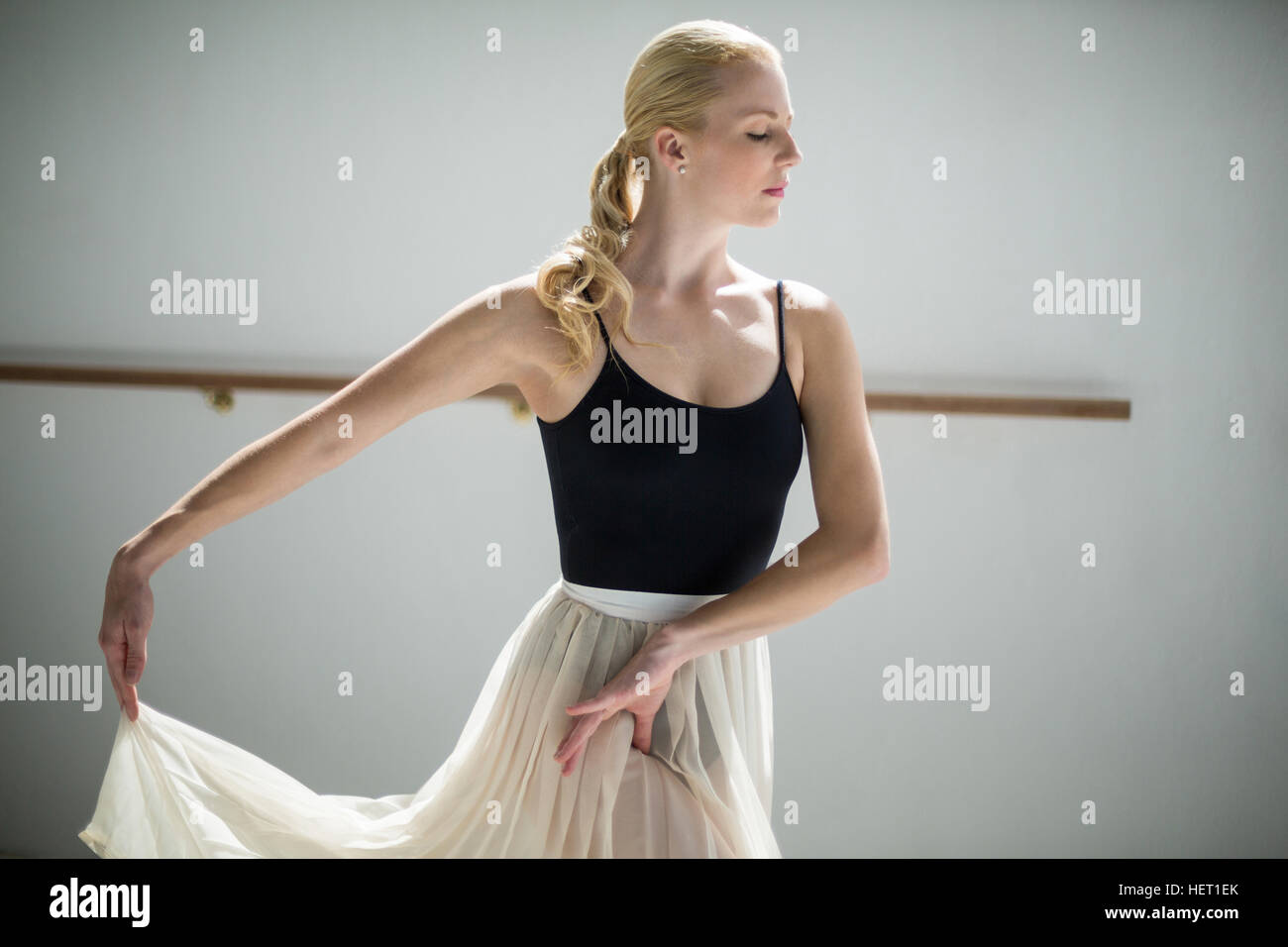 Ballerina practicing a ballet dance in ballet studio Stock Photo - Alamy