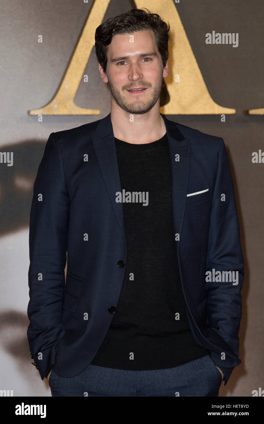 The UK Premiere of 'Allied' held at the Odeon Leicester Square ...