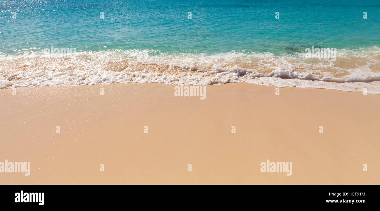 Aqua beach water hi-res stock photography and images - Alamy