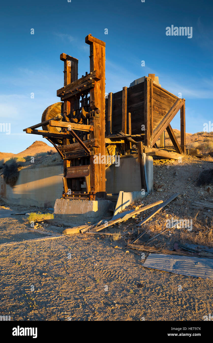 Gold mining stamp mill hi-res stock photography and images - Alamy