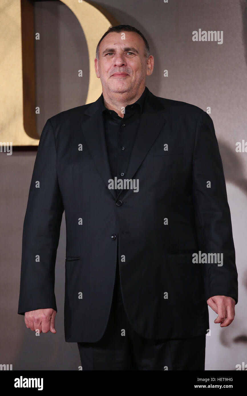Graham king hi-res stock photography and images - Alamy