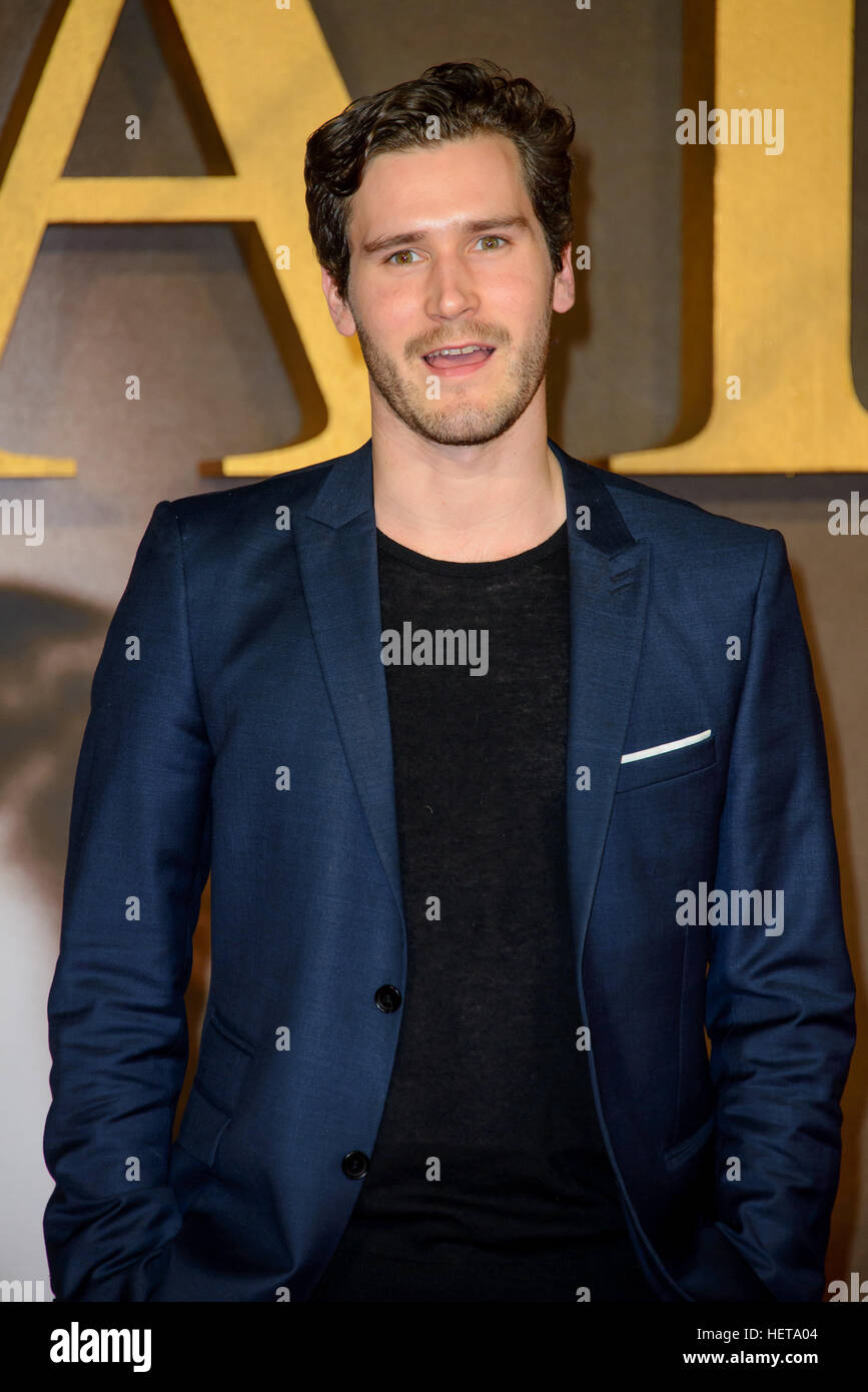 'Allied' UK film premiere at Odeon Leicester square Featuring: Raphael ...