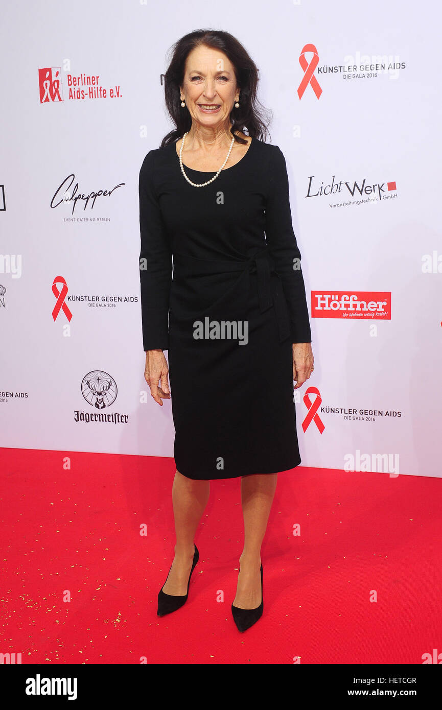 Daniela ziegler hi-res stock photography and images - Alamy