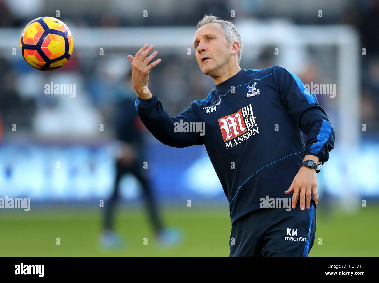 Crystal Palace assistant manager Keith Millen Stock Photo - Alamy
