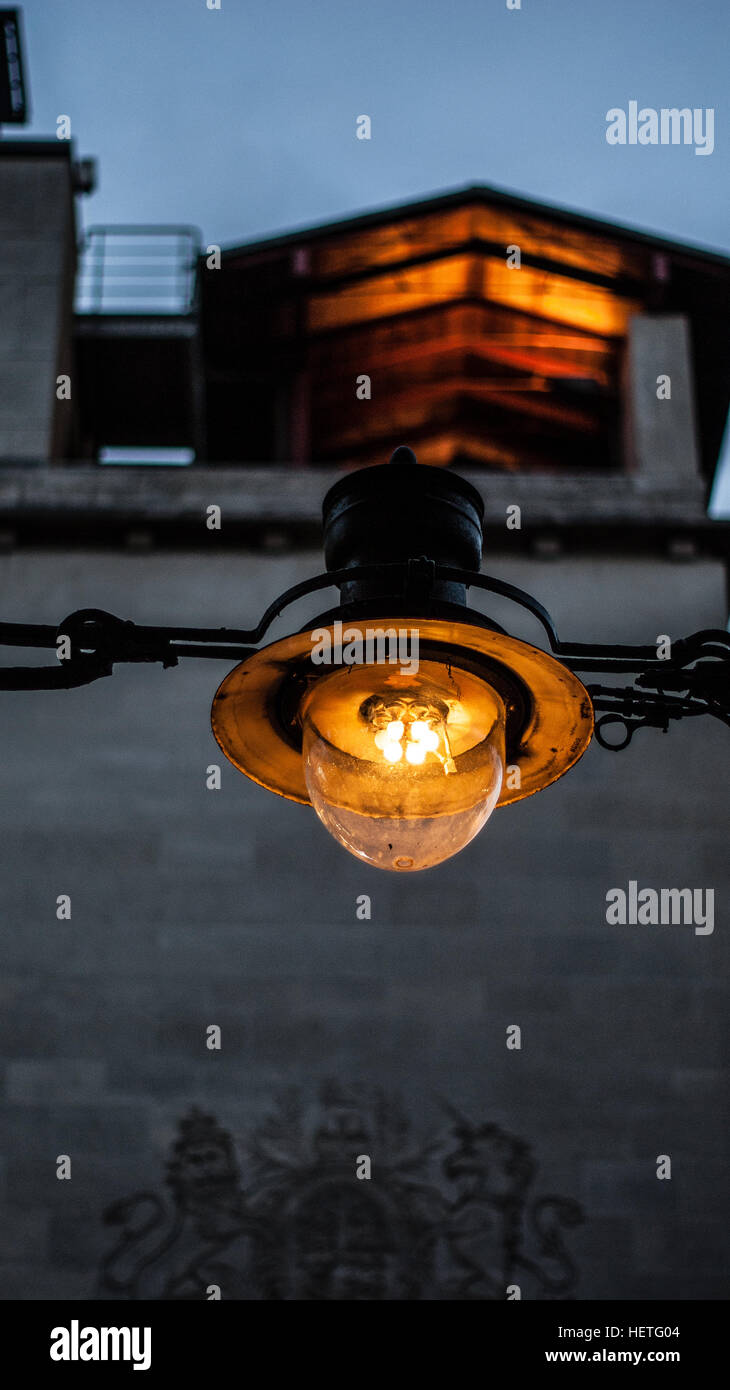 Street lamp at night hi-res stock photography and images - Alamy