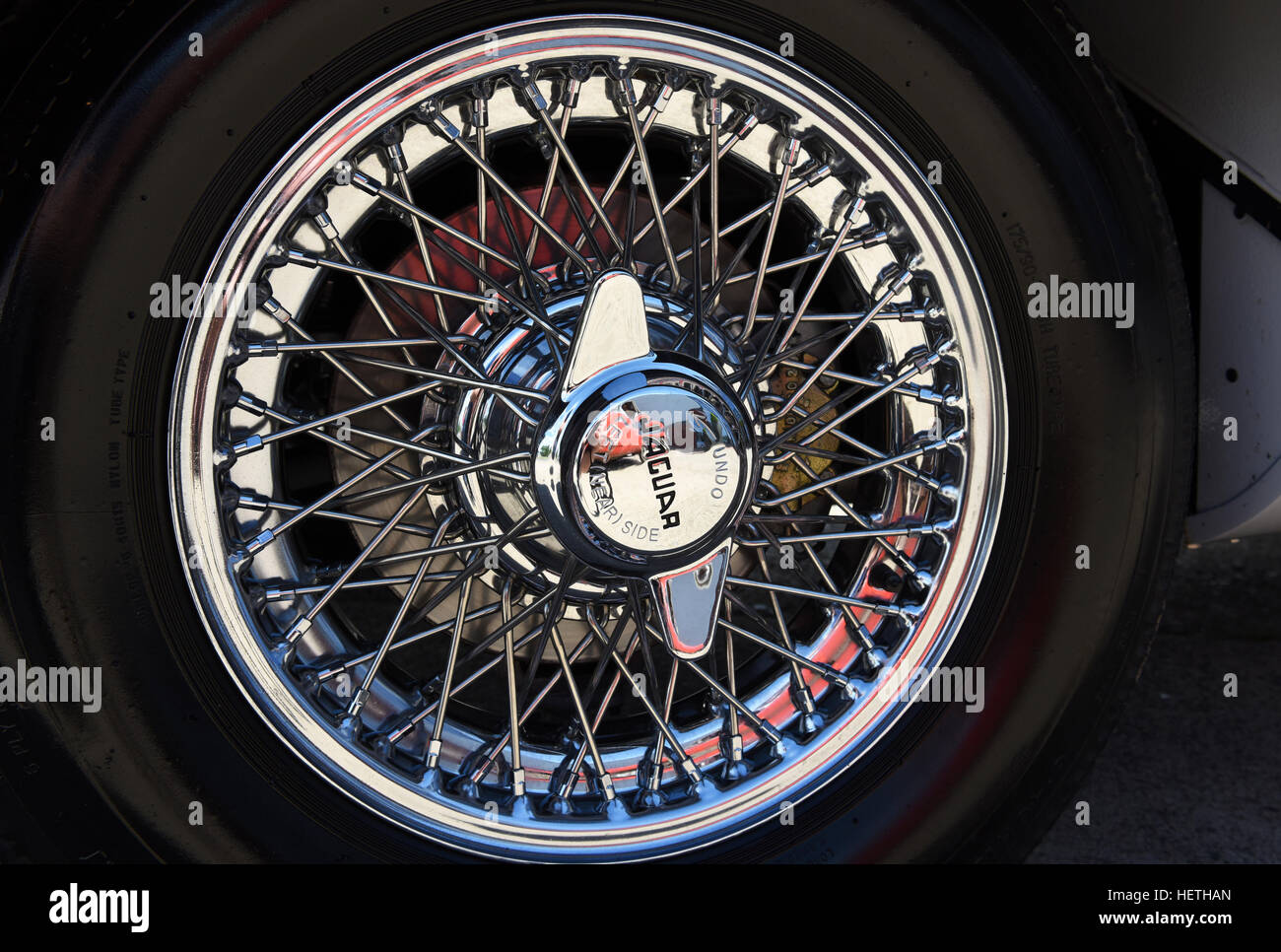 Jaguar spoked wheel hi-res stock photography and images - Alamy