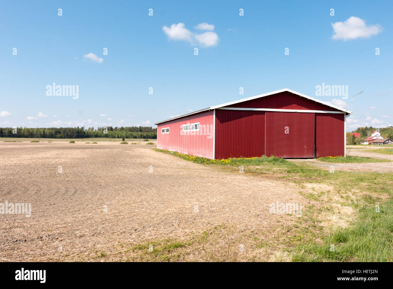 Red barn in rural finland hi-res stock photography and images - Alamy