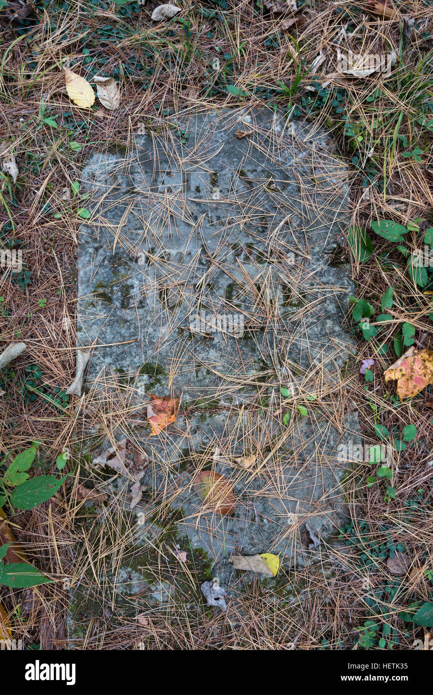 Gravestone eastern cemetery hi-res stock photography and images - Alamy