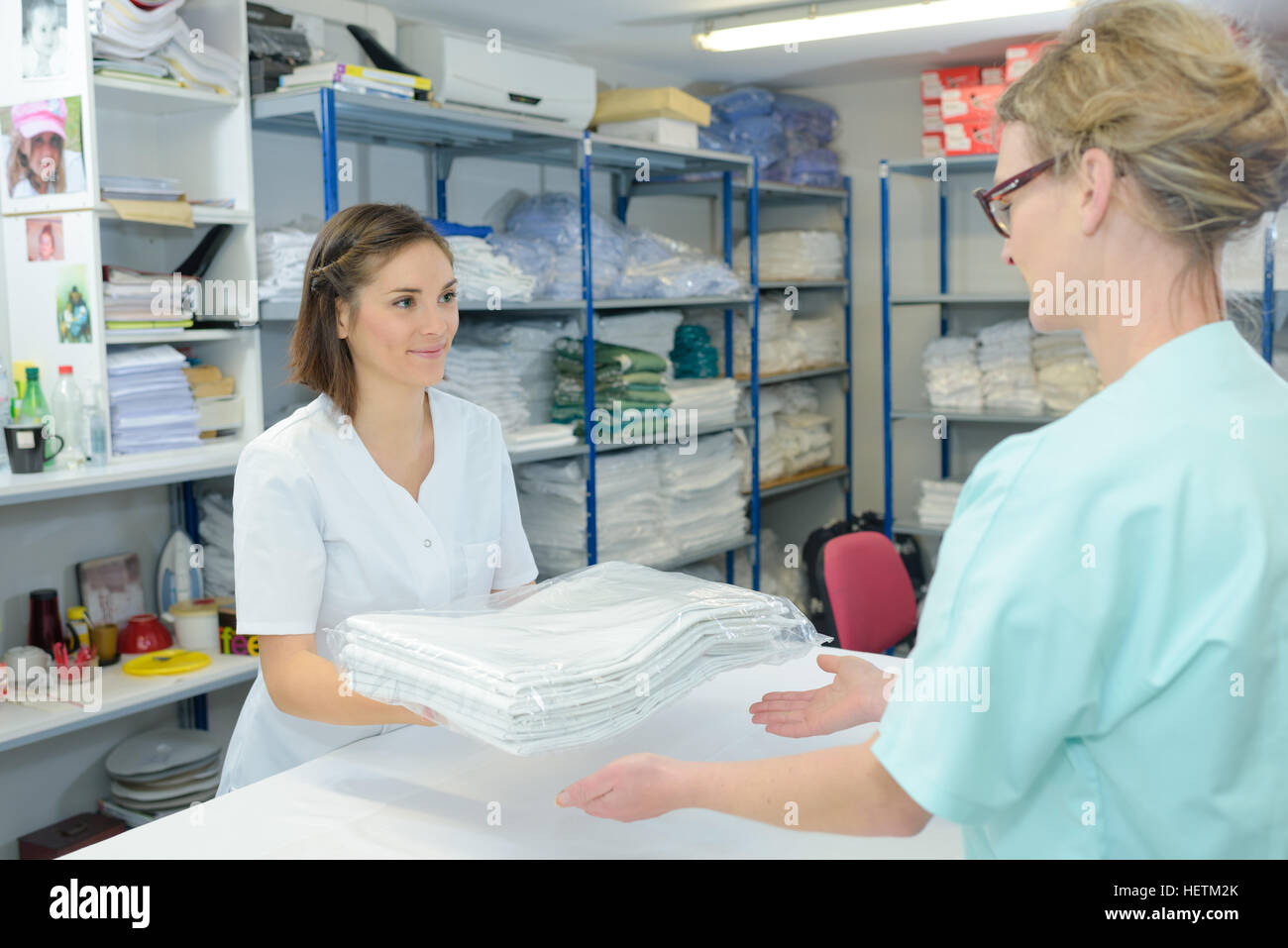 Hospital linen hi-res stock photography and images - Alamy