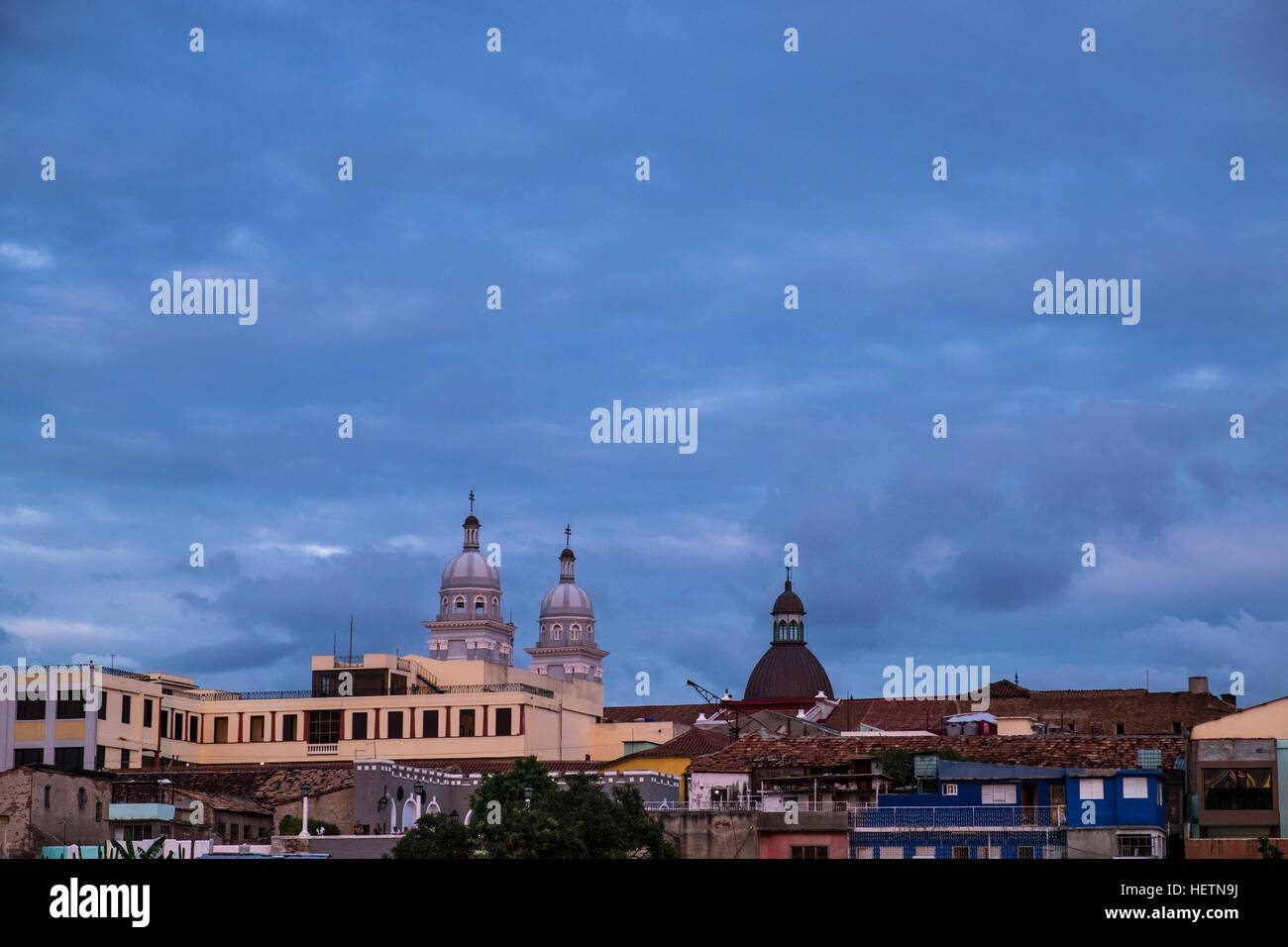 Santiago skyline hi-res stock photography and images - Alamy