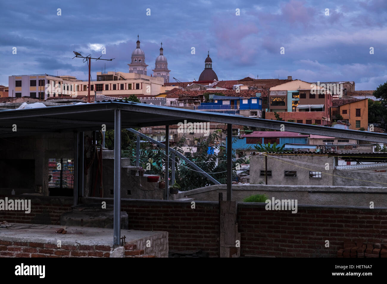Domes skyline hi-res stock photography and images - Alamy