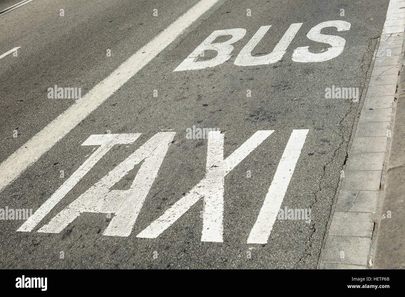 Bus taxi road sign hi-res stock photography and images - Alamy