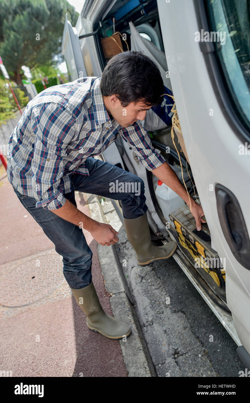 Loading plans hi-res stock photography and images - Alamy