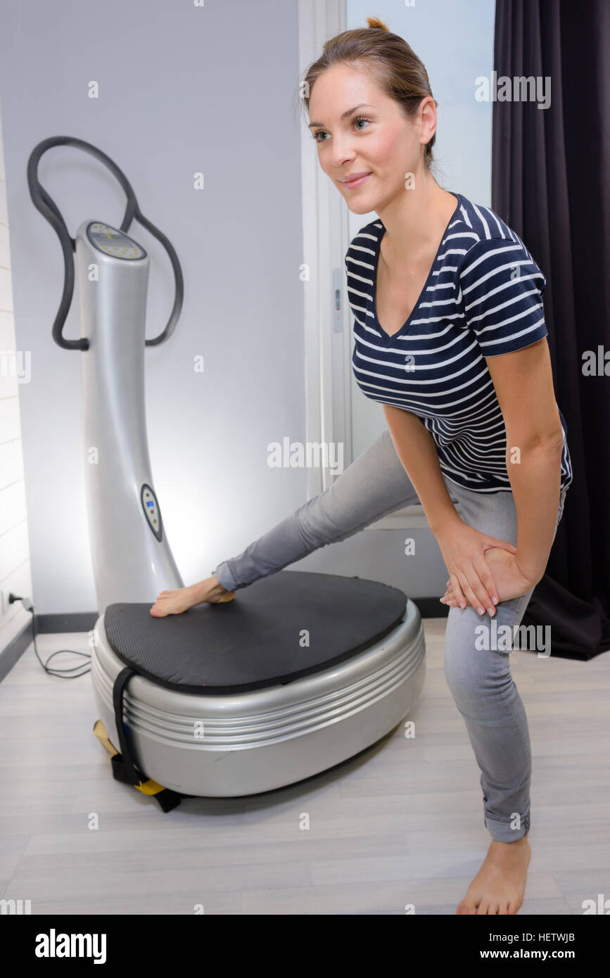 Stepper machine woman hi-res stock photography and images - Alamy